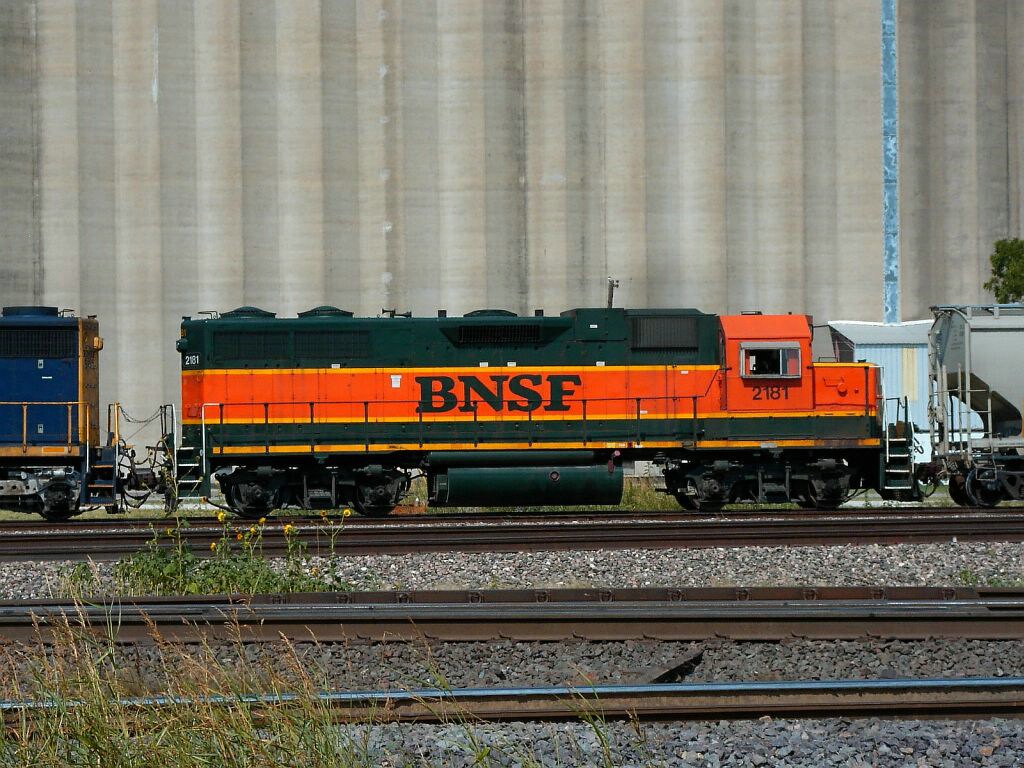 BNSF 2181